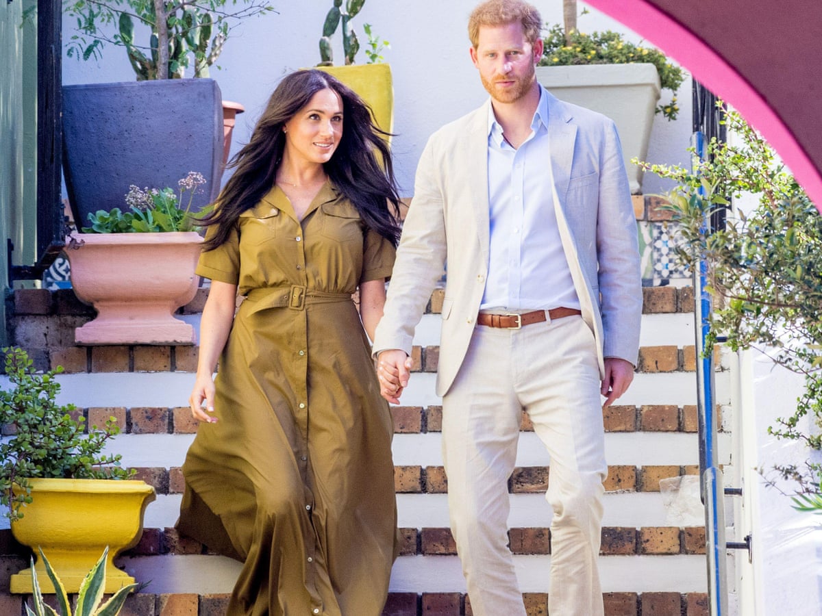 Meghan and Harry’s Book Fails to Make Waves in Montecito – History Archive